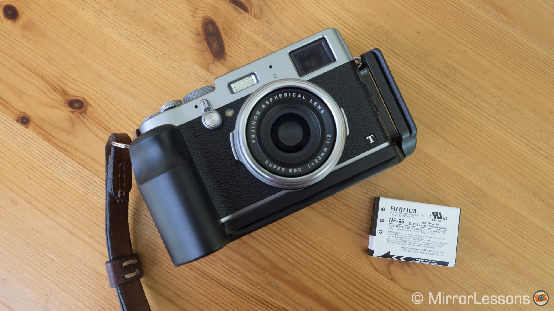 Our 10 Favourite Fujifilm X100T Accessories